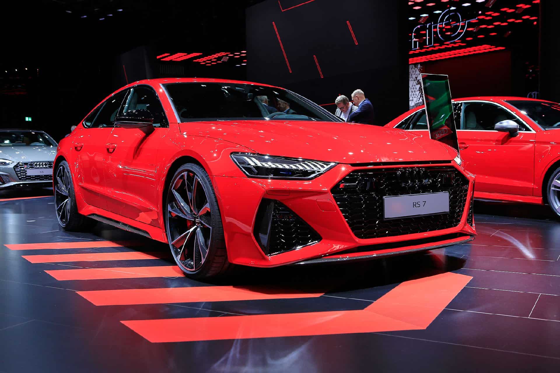 2020 Audi RS7 Sportback Frankfurt'ta kendini gösterdi - Doğan Kabak